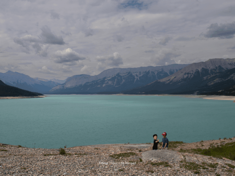 Alberta Road Trip Itinerary on the David Thompson Highway