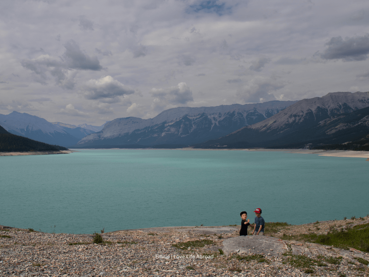 Alberta Road Trip Itinerary on the David Thompson Highway